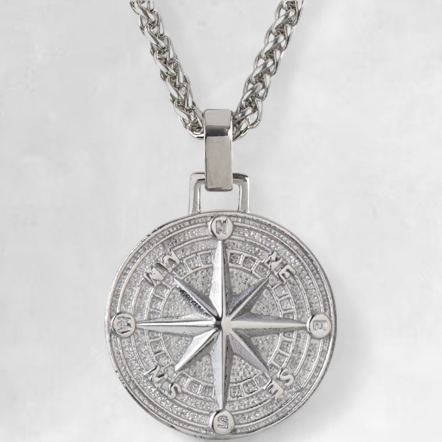 Men's Silver Compass Pendant – Forge & Foundry